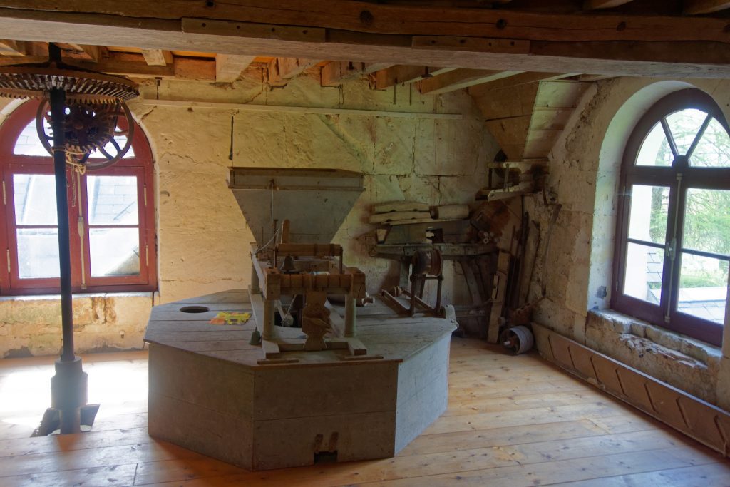 Moulin de Moncé – Association de Sauvegarde des Moulins à Eau du Loir ...